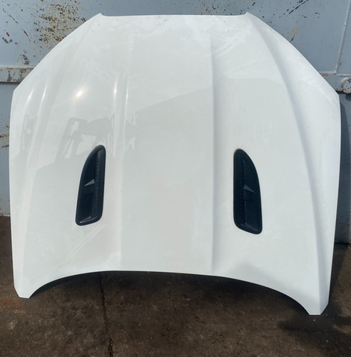 JAGUAR XF FACELIFT (2012-2015) BONNET (AFTERMARKET VENTS FITTED ...