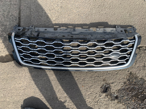 RANGE ROVER VELAR (L560) RADIATOR GRILLE *58 | Eurojag Limited