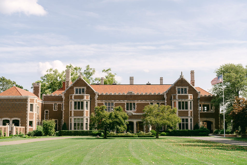 Sophisticated Wedding at Waveny House: Julia & Will