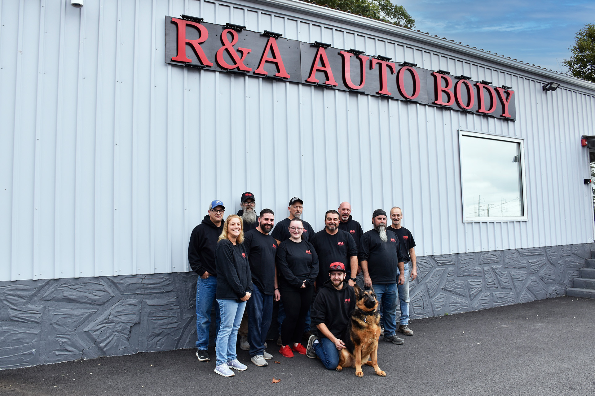 CONTACT | R&A Autobody