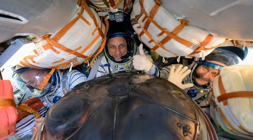 Russian Astronauts Celebrate the Capture of Lysychansk in Space