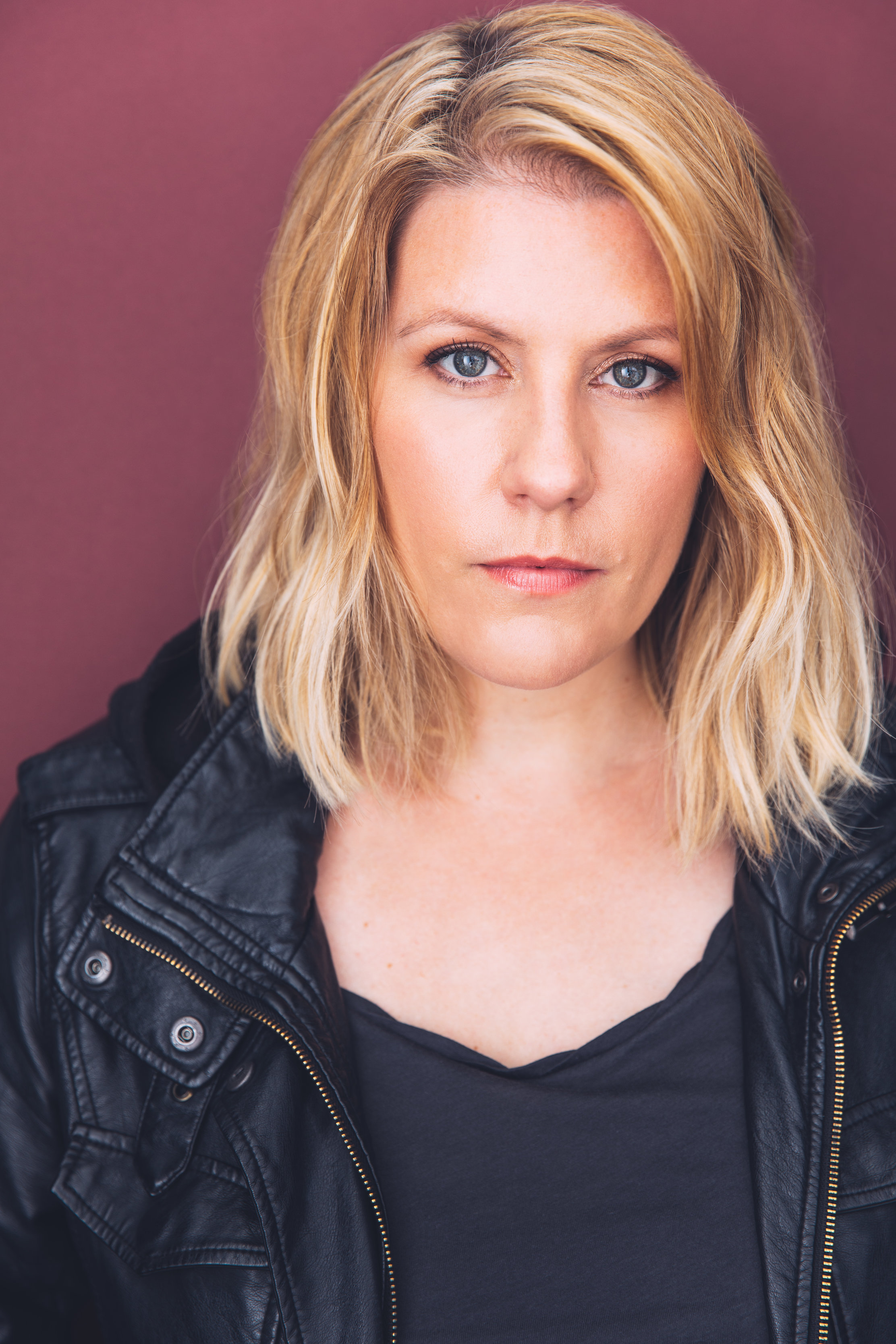 Lorna Bennett Actor Headshots | TV, Film, Theatre, Voice Over