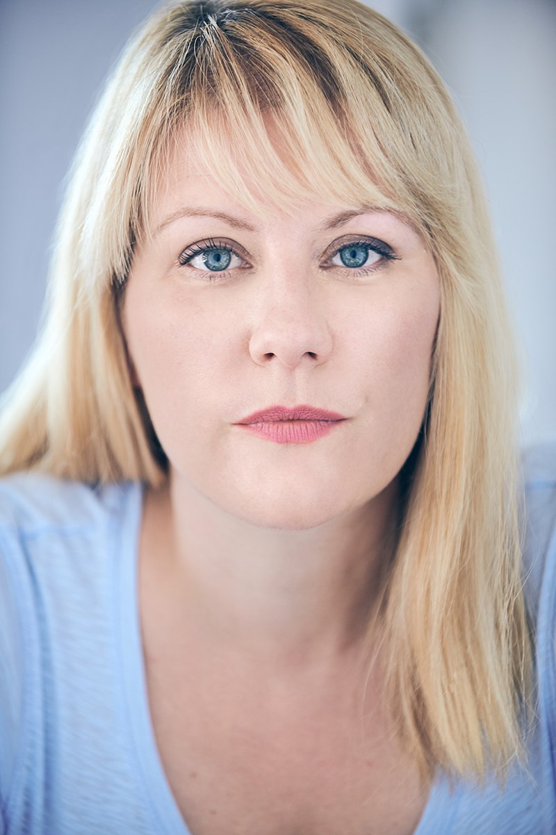 Lorna Bennett Actor Headshots | TV, Film, Theatre, Voice Over