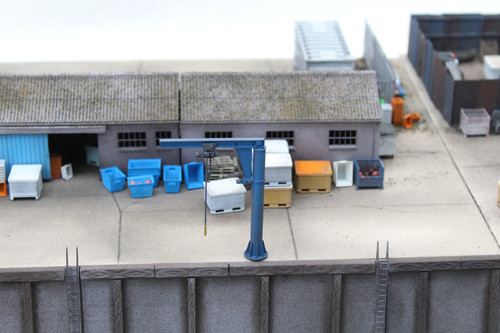 Dockside Swivel Jib Crane - BLUE - 1:76 OO Gauge Model Railway ...