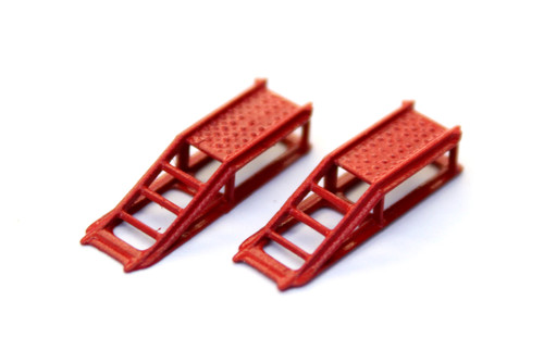 Red Car Ramps - Pack of 2 - 1:76 OO Gauge Model Railway | goodwoodscenics