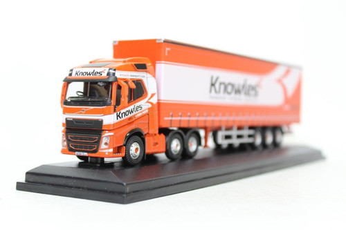 Pre-Owned Oxford Knowles Transport Volvo Lorry C5 | goodwoodscenics