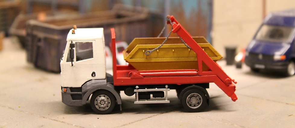 Skip Lorries | goodwoodscenics
