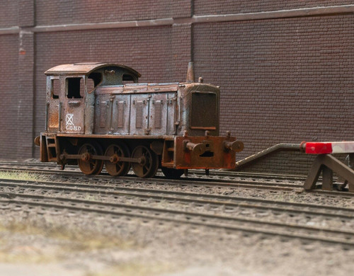 Scrap Drewry Diesel Locomotive (G10) | goodwoodscenics