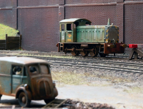 Scrap Green Drewry Diesel Locomotive (O19) | goodwoodscenics