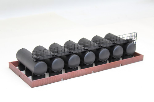 Static Tanks & Brick Bund - Row of 7 - PAINTED - 1:76 OO Gauge Model ...