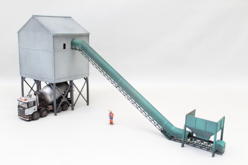 Covered Loading Conveyor with Hopper 1:76 OO Gauge Model Railway Cement ...