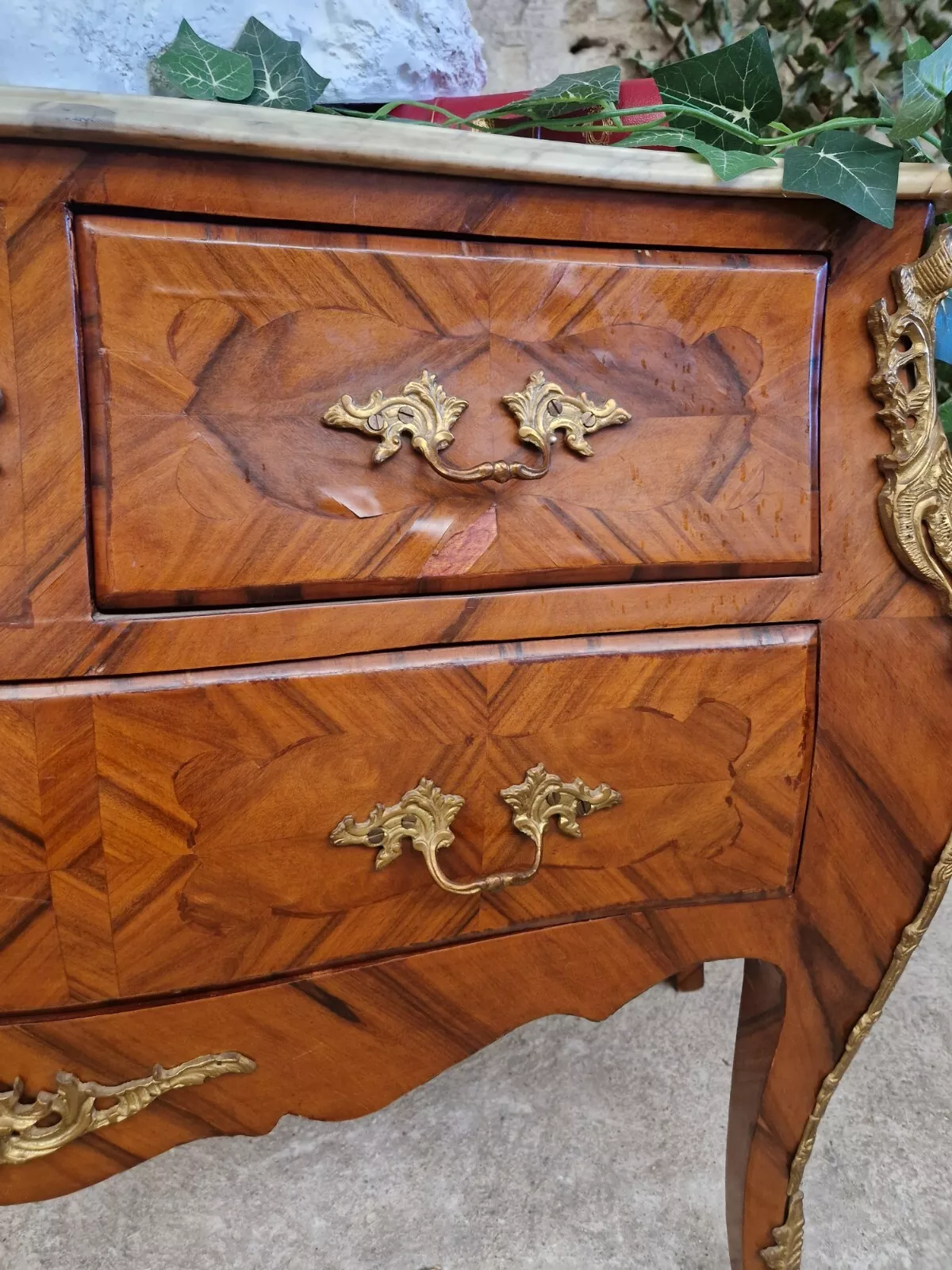 French Bombe Chest of Drawers | Rocaille