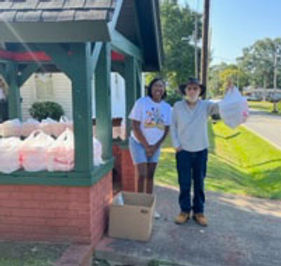 Soup Kitchen Gets Boost from Foundation Grant