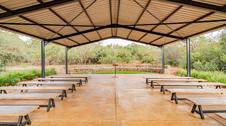 Gallery | Featherwood Farm Wedding & Events Venue