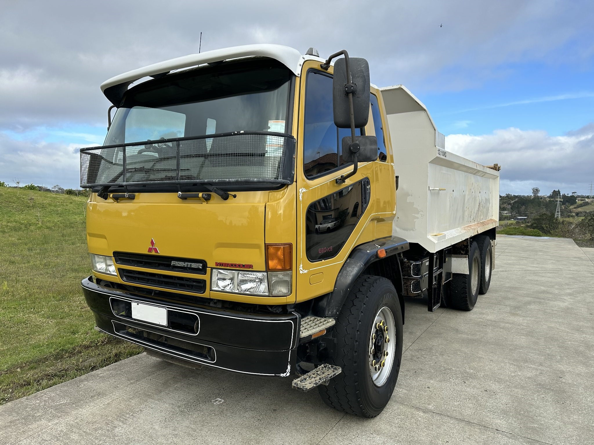 Mitsubishi Fuso Fighter 12m³