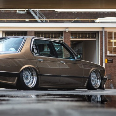 BMW E23 PFEBA SIDE SKIRTS REPLICA | Classique Autowerks