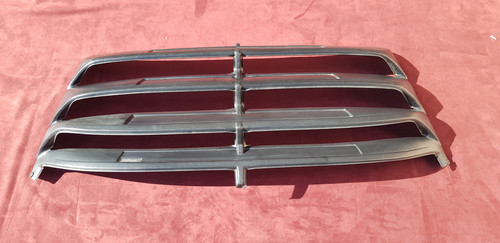 MB W114 / W115 AUTOPLAS LOUVER | Classique Autowerks