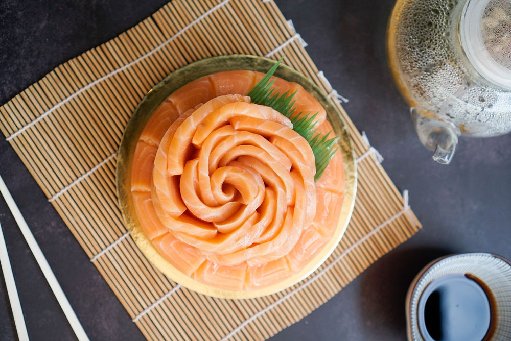 Pebu-approved Salmon Sashimi Cake from Salmon HQ for CNY