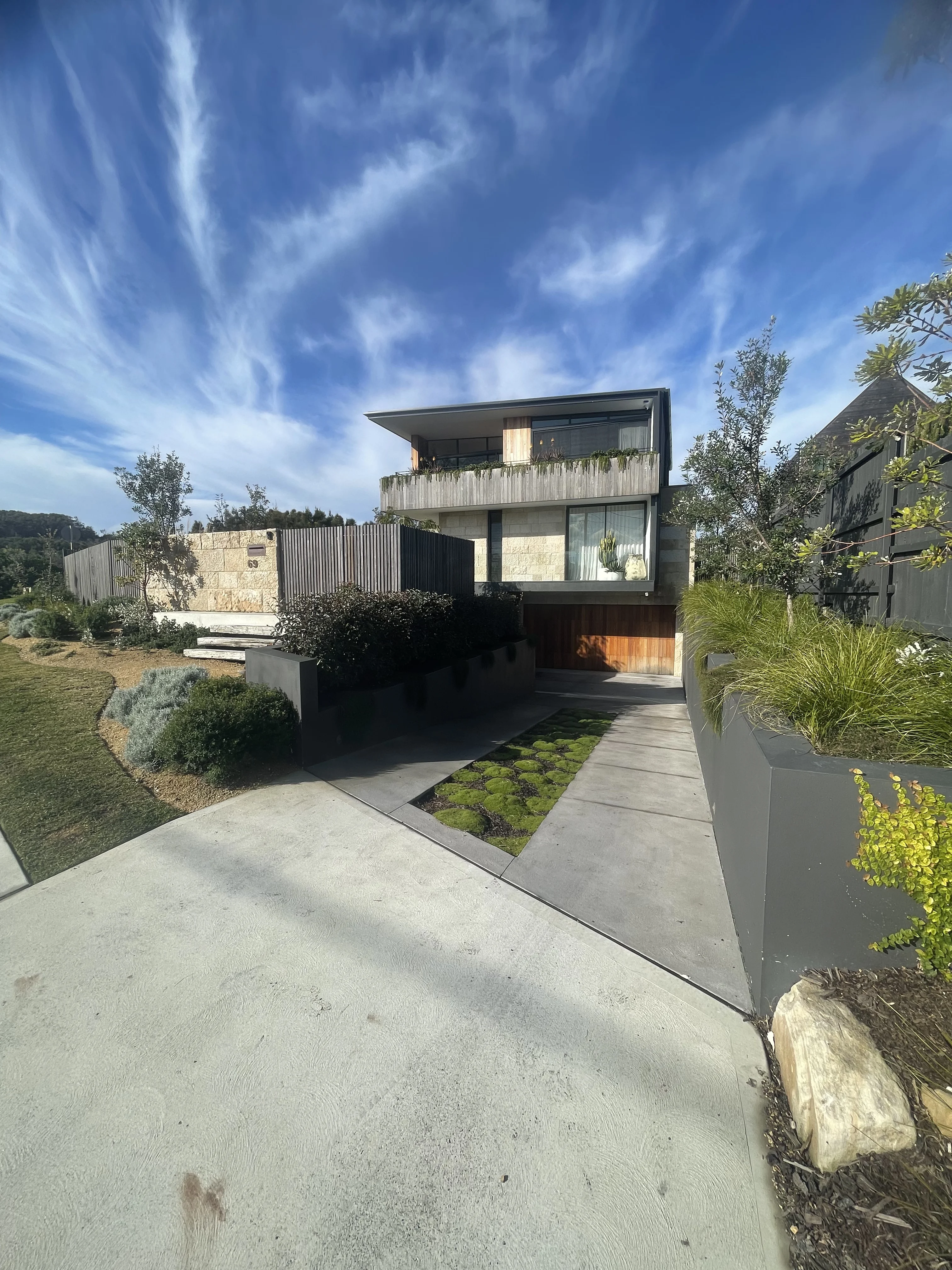 Services | DR. RENDER