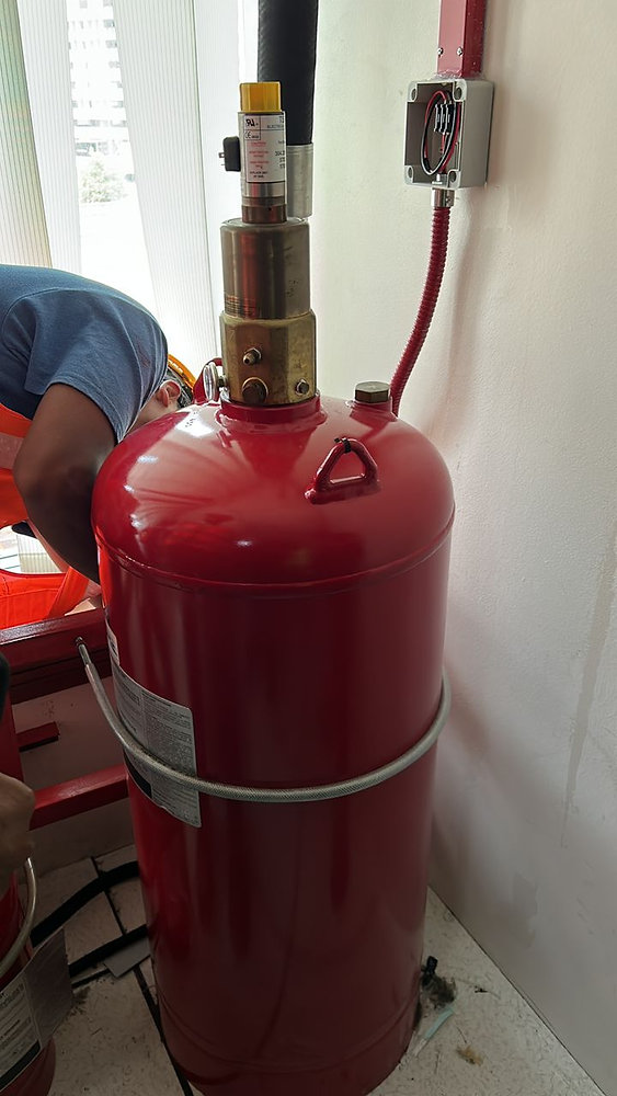 Clean Agent Fire Suppression Cylinder removal, hydrostatic test and ...
