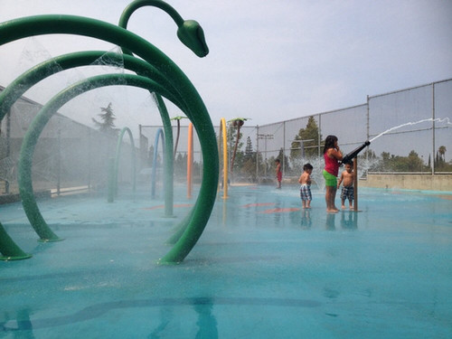 Sylmar Pool & Splash Pad | FUN WITH KIDS IN LA