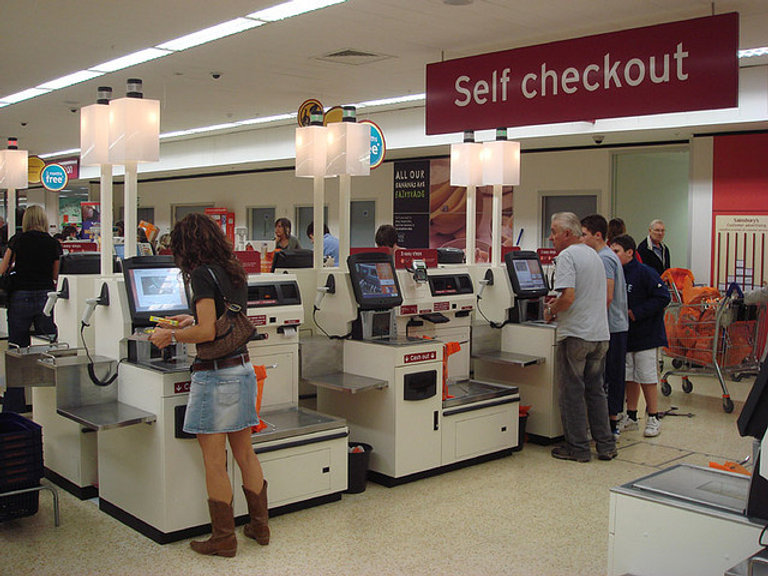 Supermarkets, Self Service Checkouts & Barcode Scanning = Intelligent ...
