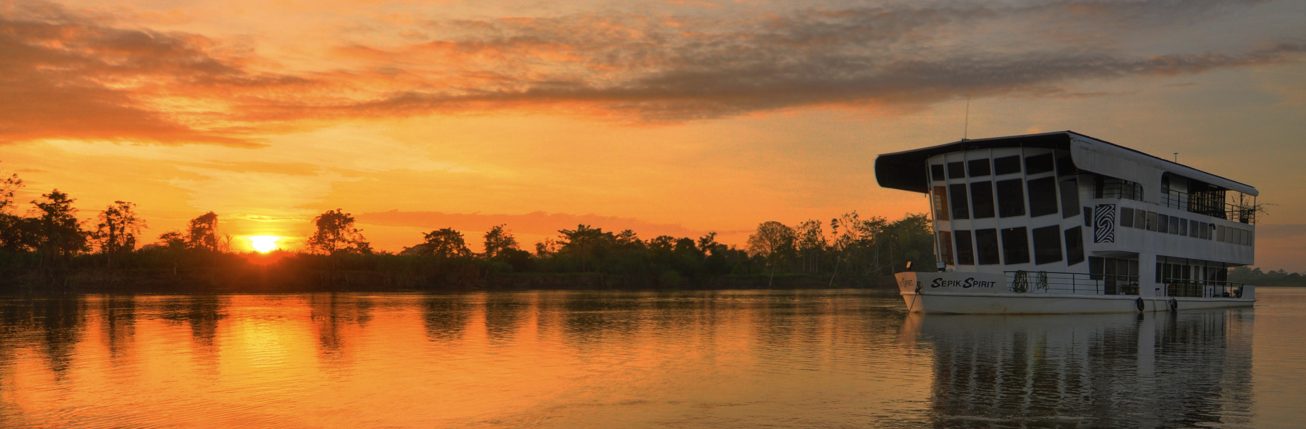 Sepik Spirit (Cruise Boat)
