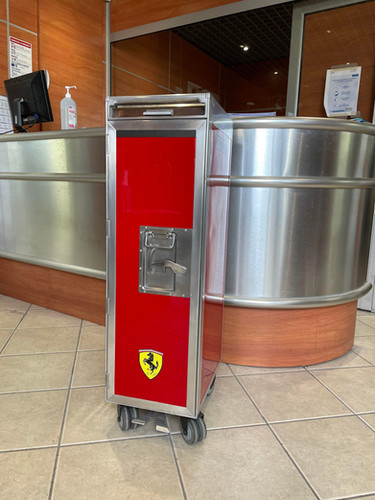 Trolley Déco Ferrari | Old School Mechanic