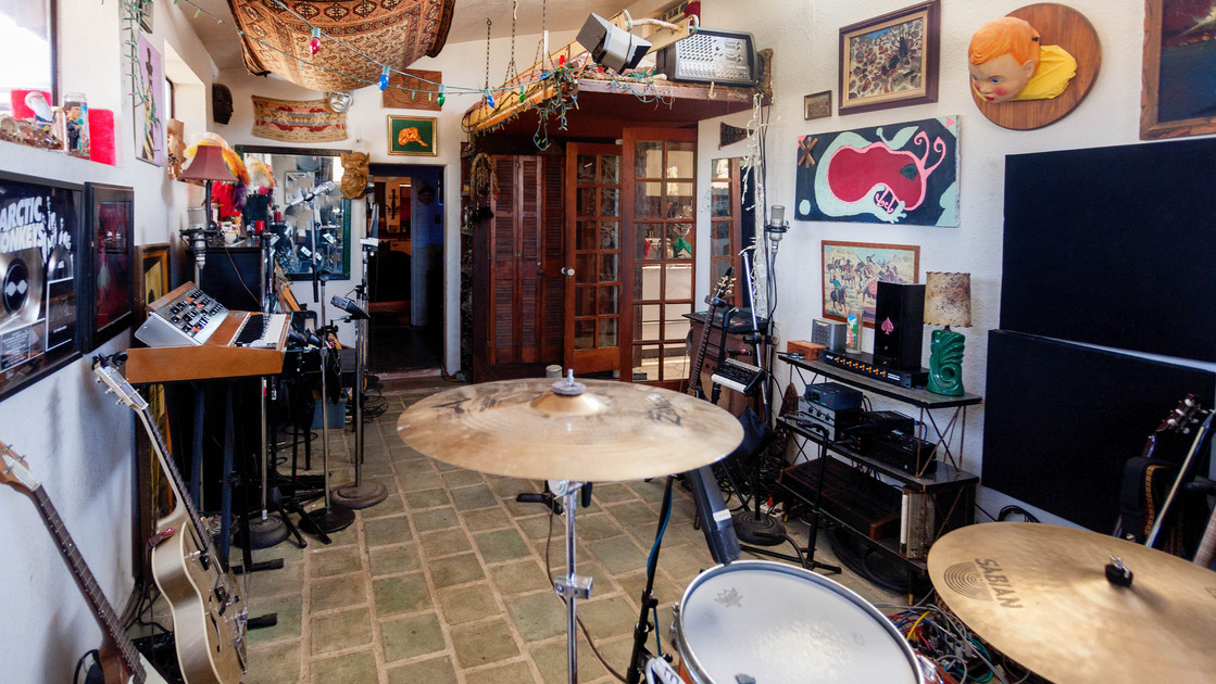 HOME | Rancho De La Luna