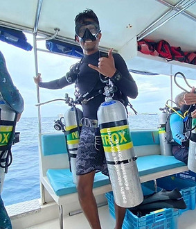 PADI Dive Centre | Dive Desk Maldives | Malé