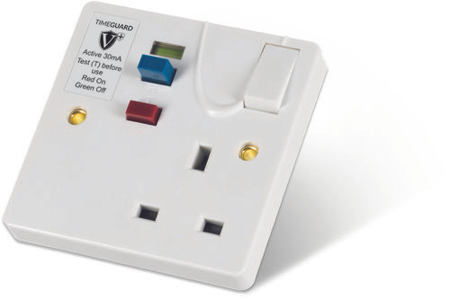 Timeguard Valiance RCD Protected Single Gang Switched Socket Active ...