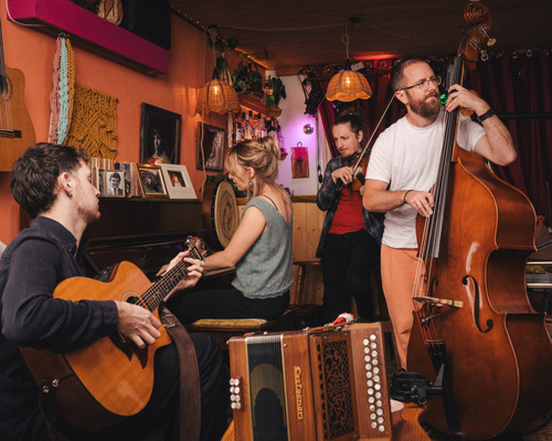 EVA COYLE & BAND | Eva Coyle