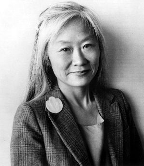 Maxine Hong Kingston: Physical Writing Process