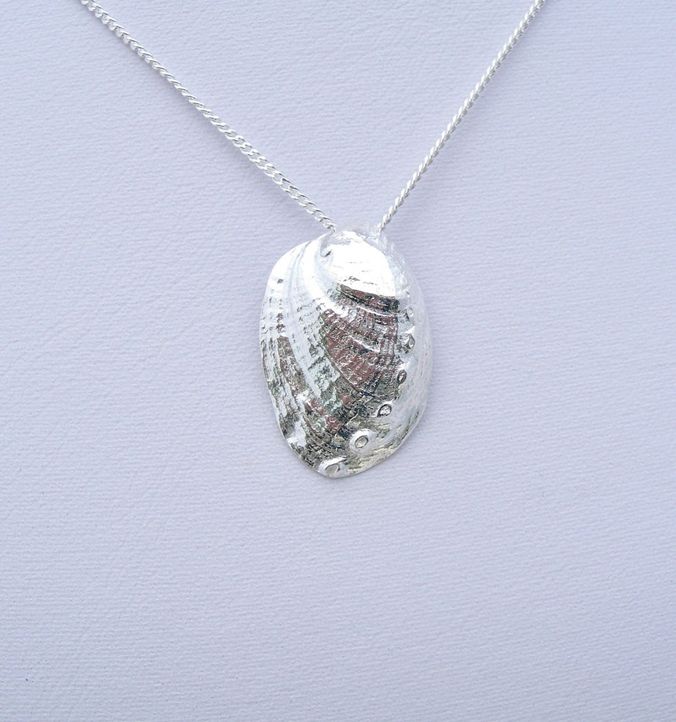 Shell Pendant | weebleworksjase
