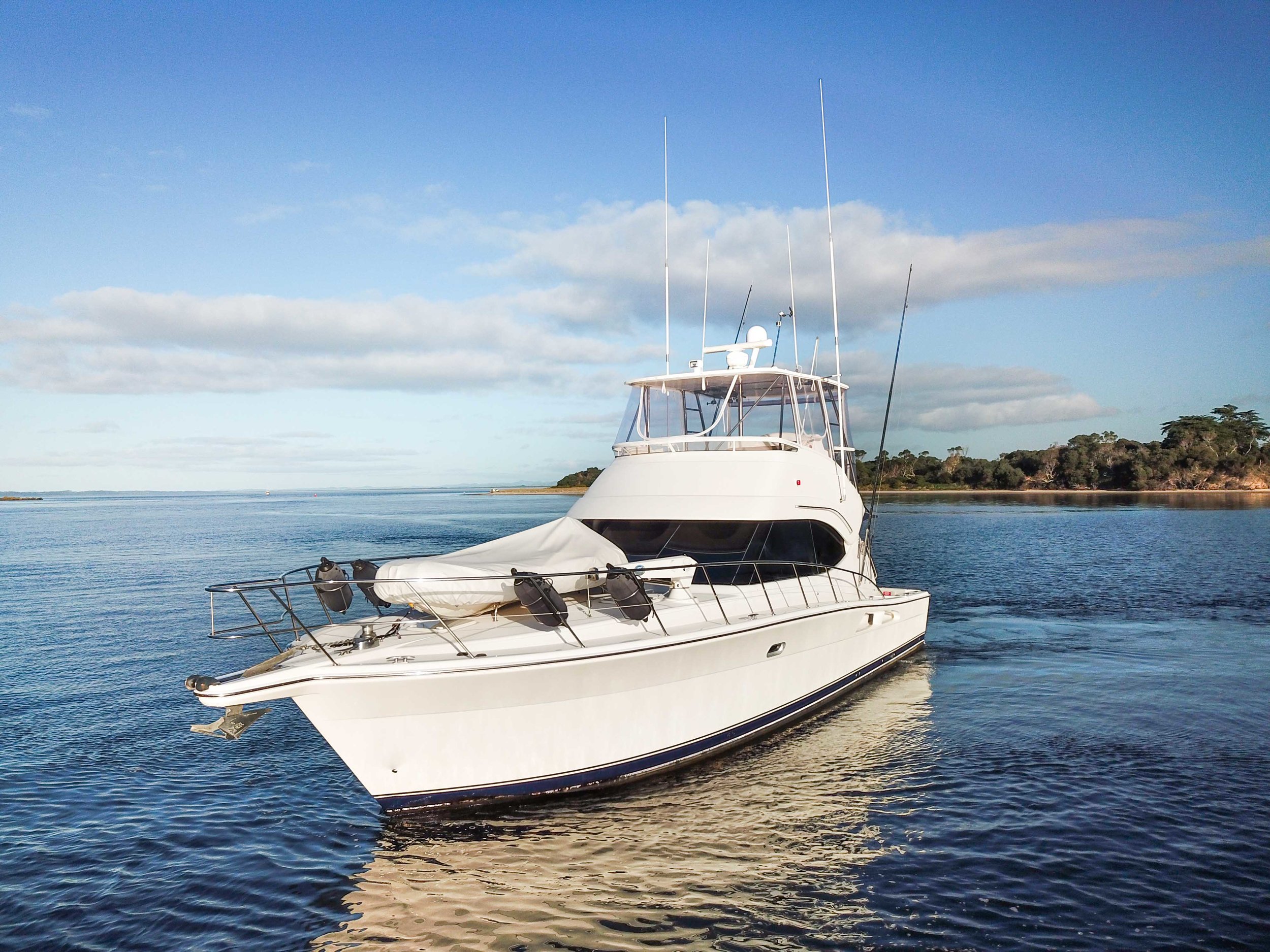 RIVIERA 45 Flybridge 2008 | CONNECT YACHTS