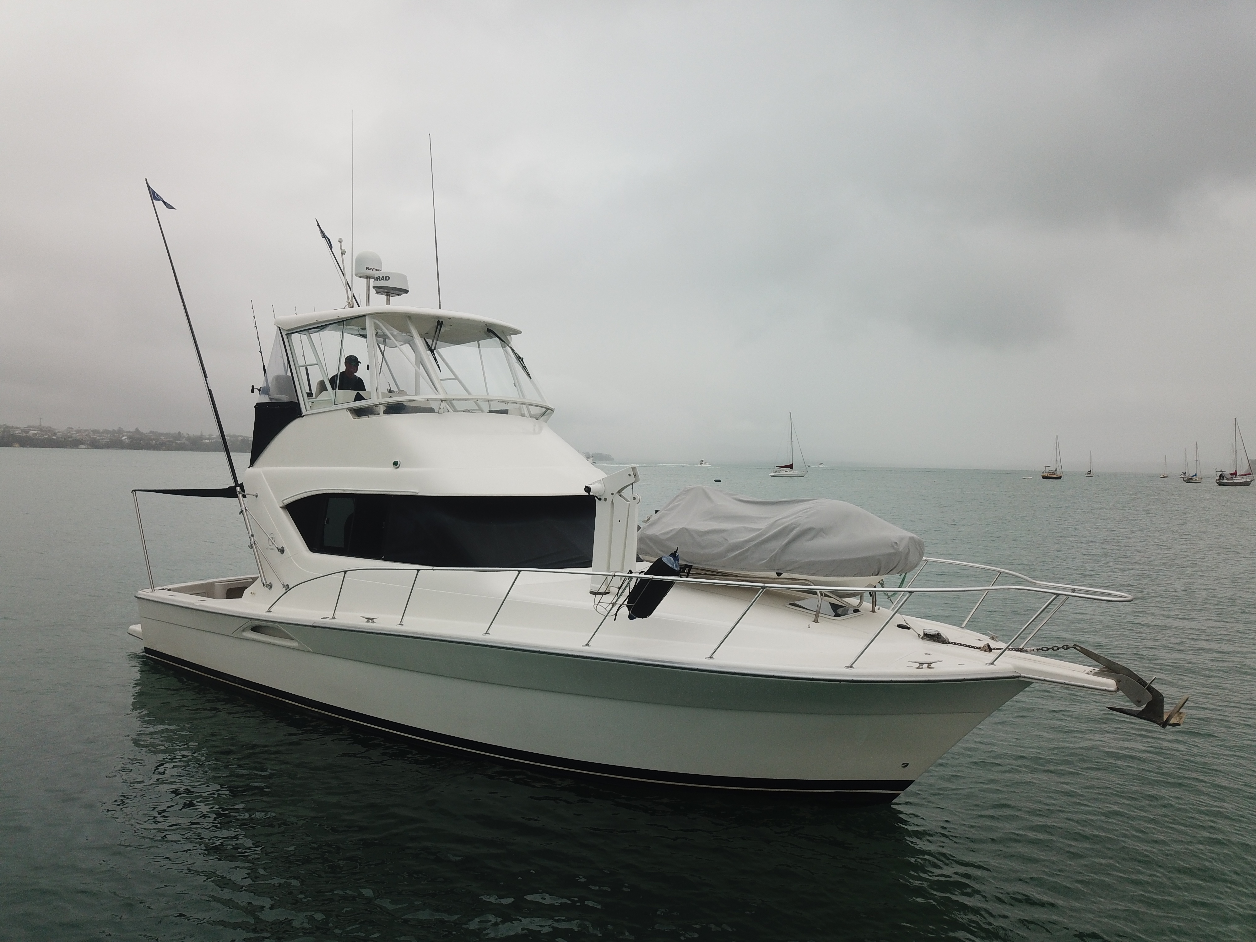 RIVIERA 3850 FLYBRIDGE 1999 | CONNECT YACHTS