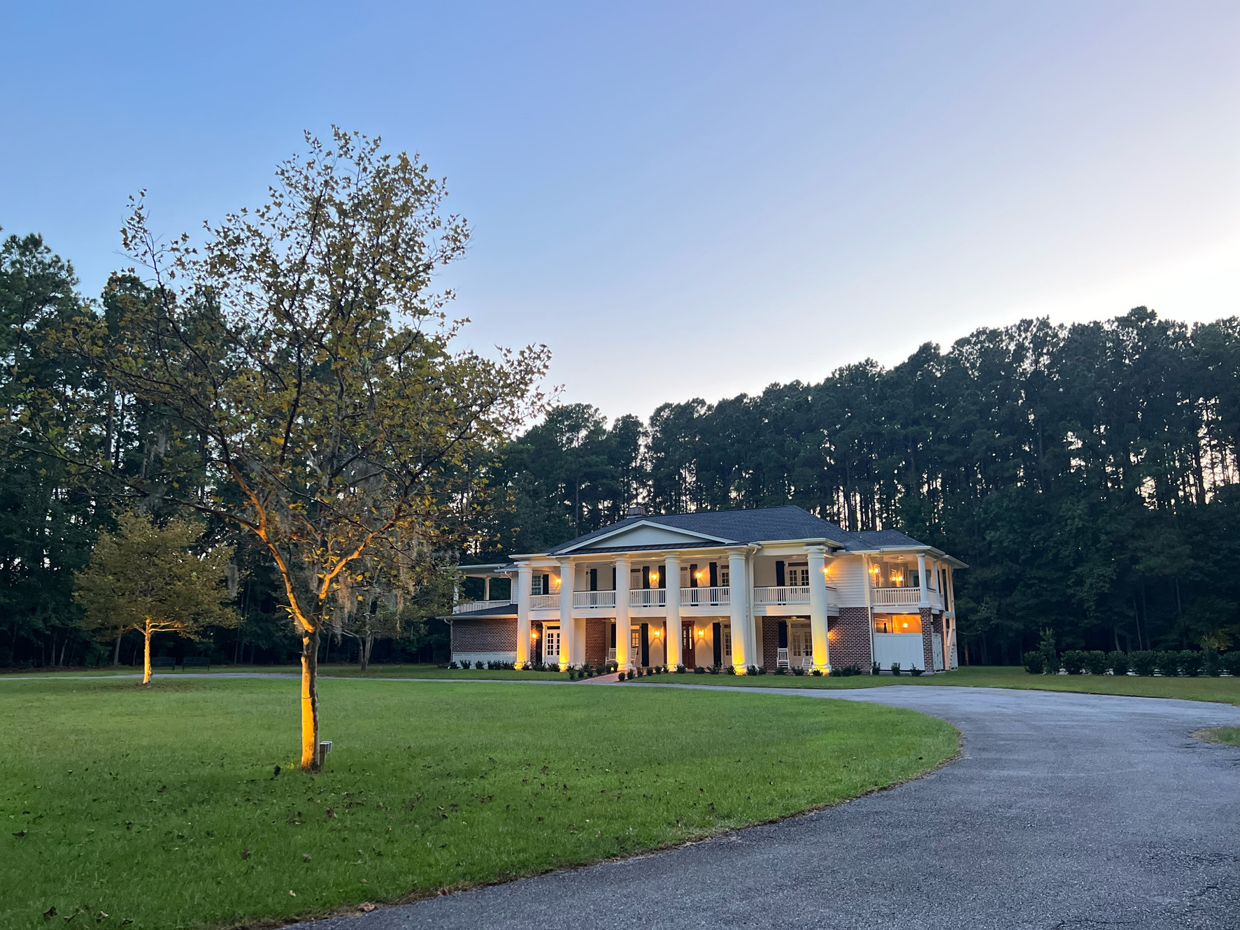 Home | May River Manor | Bluffton, South Carolina Inn