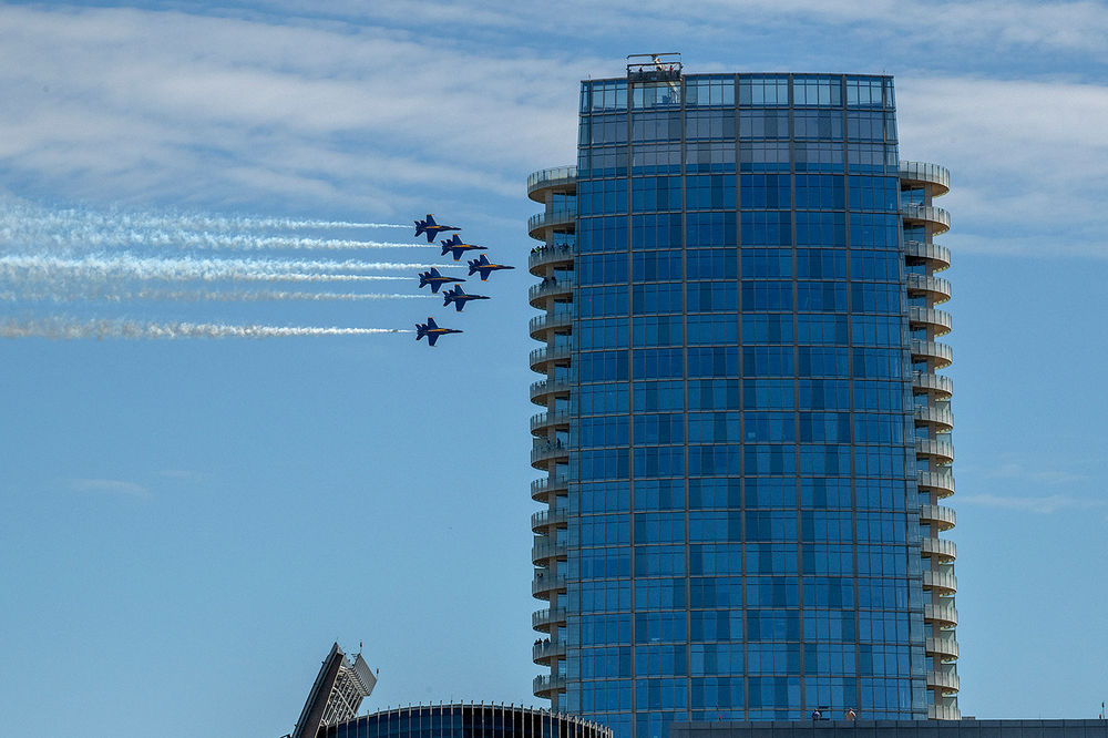 Blue Angels Dallas Flyover Salute May 6, 2020.