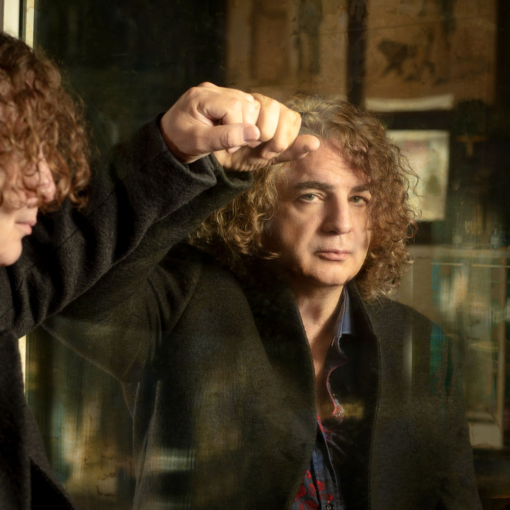 Jakko Jakszyk Launches Video For Uncertain Times