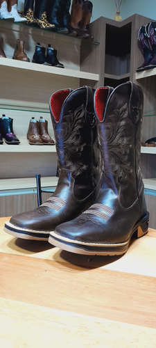 Tombstone | Outlet John Country