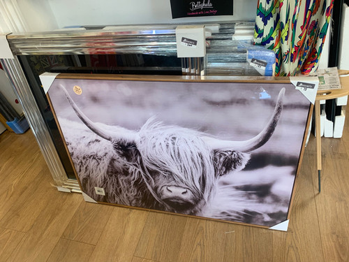 Highland Cow wooden frame | Mirrored Online