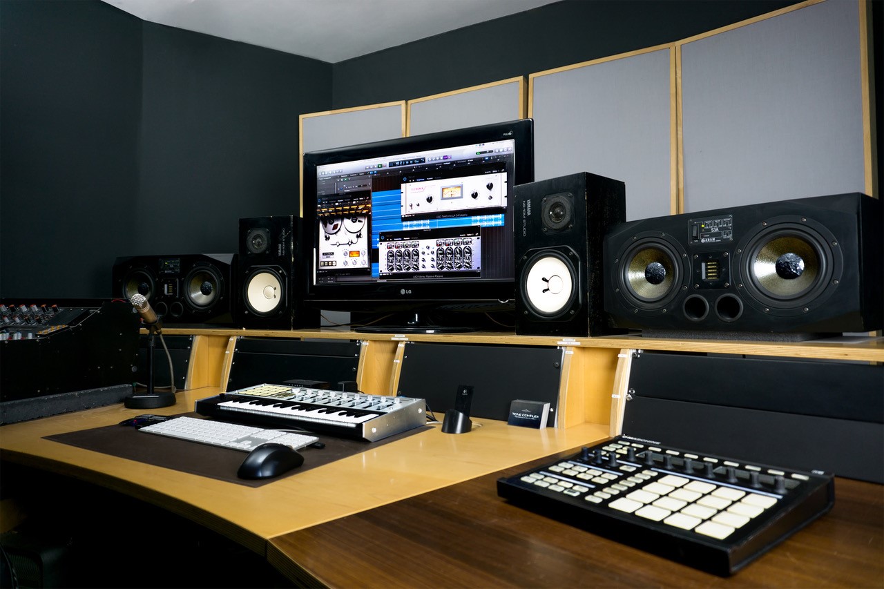 Tone Complex | Recording Studio & Label | Tonstudio in Kiel