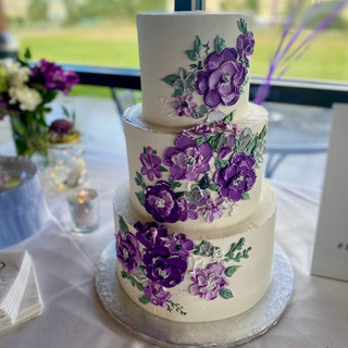 Custom Cakes | Hungry Bunny Bakery | Heber City