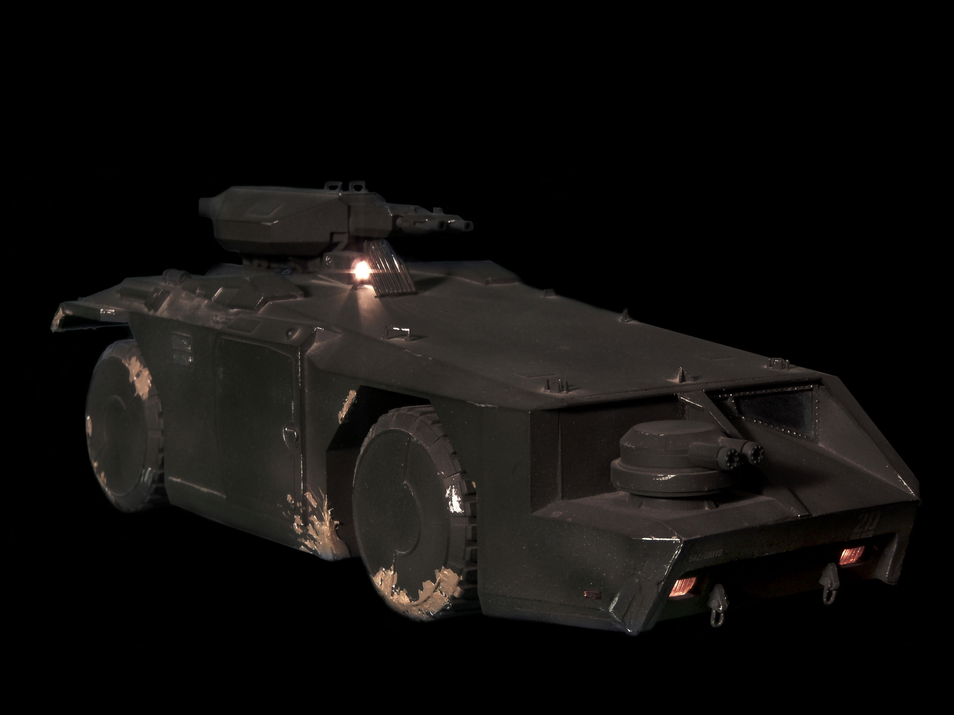 Aliens model build APC