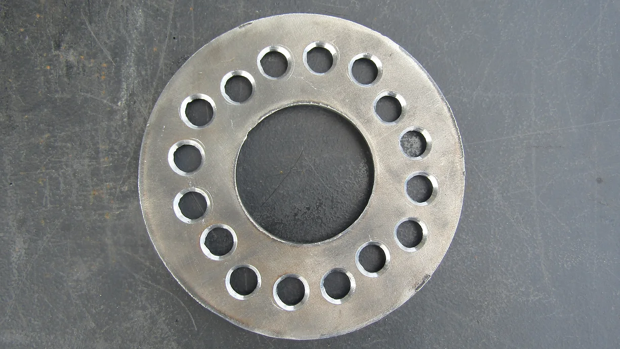 Small car Metric Multi lug Wheel Center 1/4 | Total Tilt Derby