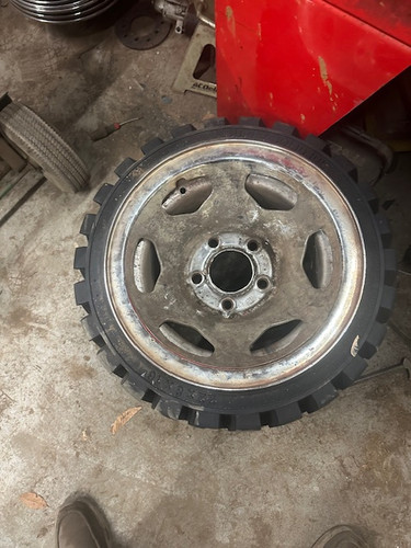 Super Solid Wide Track GM SS Wheel With Center | Total Tilt Derby