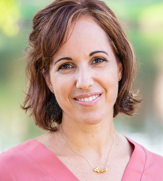 Maria Toth's Instagram, Twitter & Facebook on IDCrawl