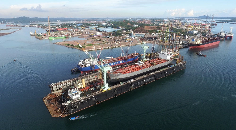 New floating dock at PaxOcean; Batam