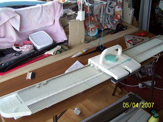 Brother Convertibles 390 & 395 Knitting Machines