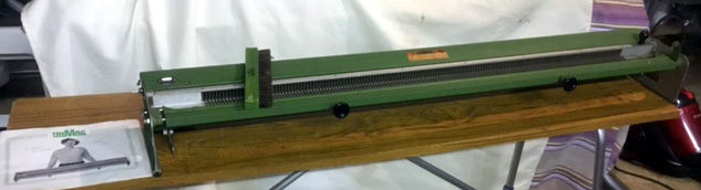 Singer 9000 Electronic Knitting Machine